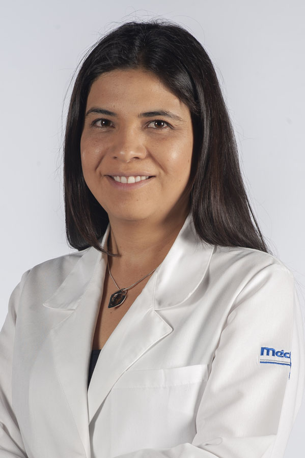 Médica Sur: Acerca del médico