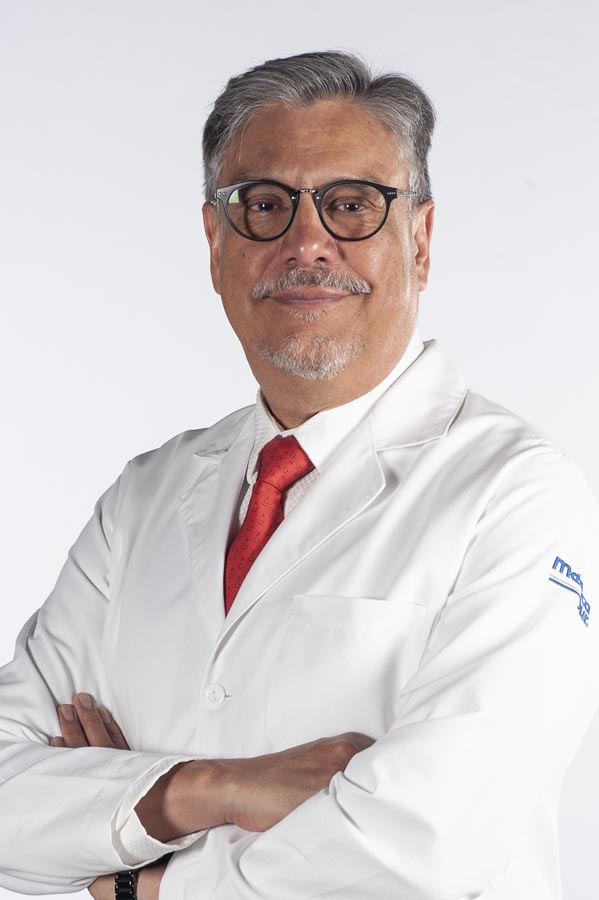 Médica Sur: Acerca del médico