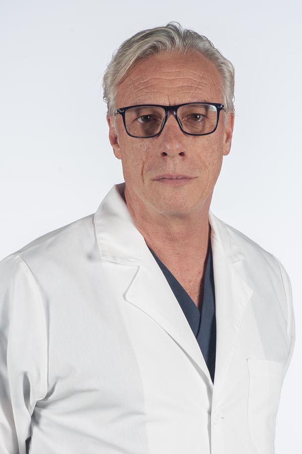 Médica Sur: Acerca del médico