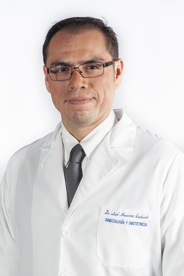 Médica Sur: Acerca del médico