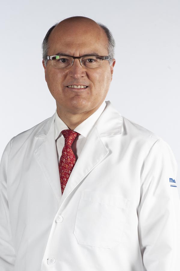 Médica Sur: Acerca del médico