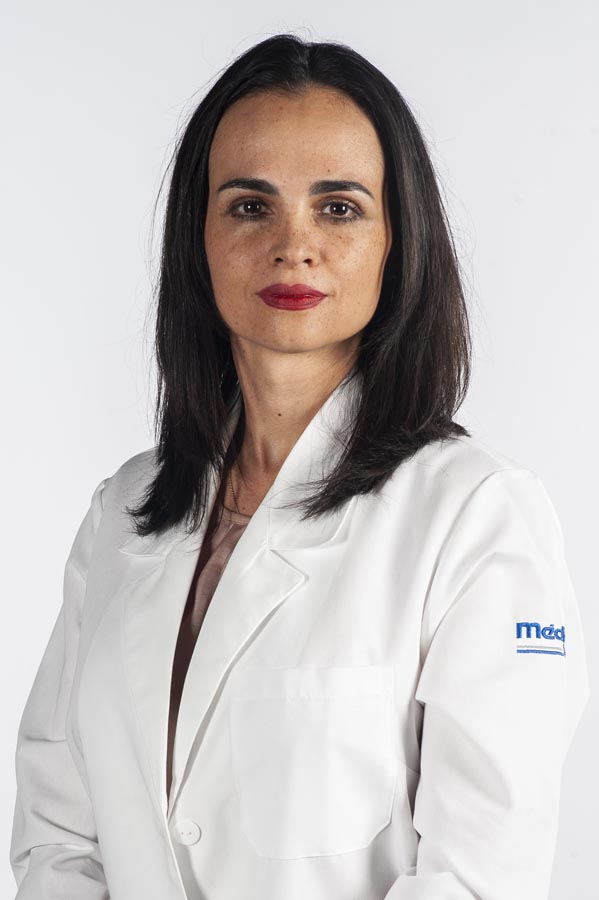 Médica Sur: Acerca del médico